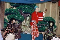 Edo sato kagura: Edo folk dance for entertaining god | Folk Performing ...